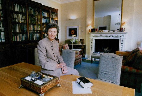 Elizabeth Estevecoll Who Leaving Her Position Editorial Stock Photo ...