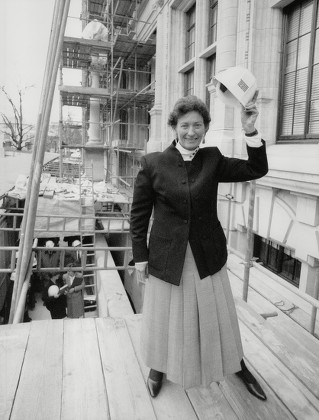 Dame Elizabeth Estevecoll Director Victoria Albert Editorial Stock ...