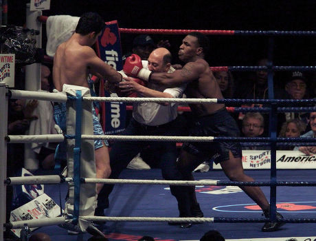 44 Boxing ref Stock Pictures, Editorial Images and Stock Photos ...
