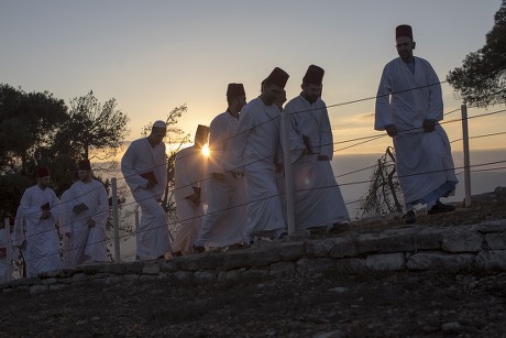 Members Ancient Samaritan Community Walk Sunrise Editorial Stock Photo ...
