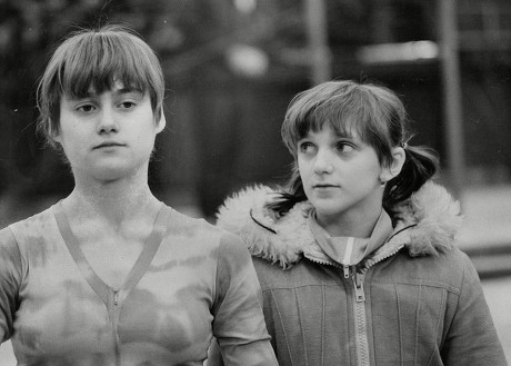 6 рез. по запросу «Nadia comaneci 1979» — стоковые фотографии и ...