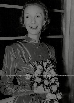 Actress Georgina Cookson On Day Her - Foto de stock de contenido ...