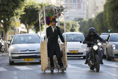 Ultraorthodox Jewish Shai Shuruk On Roller Editorial Stock Photo ...