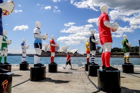 __COUNT__ Unveiling of 14 Giant Rugby League player statues in Sydney ...