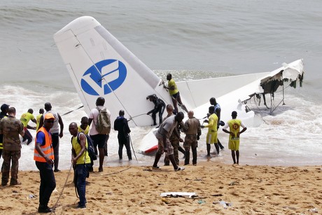 French Soldiers Pull Tail Fin Crashed Editorial Stock Photo - Stock ...
