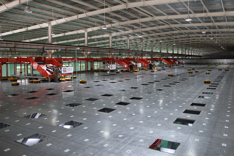View Shows Automated Sorting Robots Work Editorial Stock Photo - Stock ...