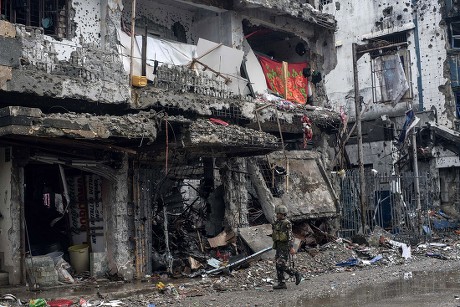 250 Bombed out buildings Stock Pictures, Editorial Images and Stock ...