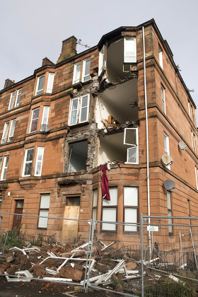Unoccupied tenement building collapses, Glasgow, Scotland - 17 Oct 2017 ...