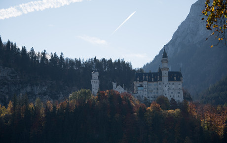 Sunny autumn day at Neuschwanstein castle, Hohenschwangau, Germany - 18 ...