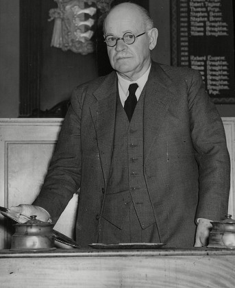 13 Captain clerk Stock Pictures, Editorial Images and Stock Photos ...