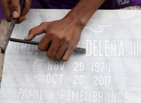 Filipino Craftsman Makes Tomb Marker Days Editorial Stock Photo - Stock ...