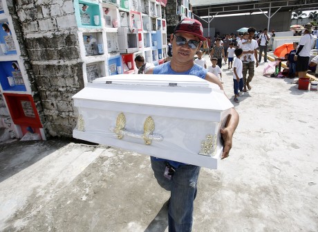 Filipino Mourner Carries Coffin Child During Editorial Stock Photo ...