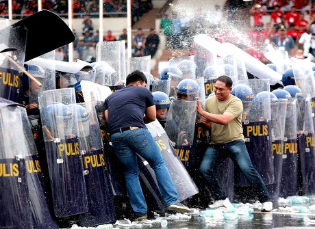 Members Civil Disturbance Management Unit Philippine Editorial Stock ...