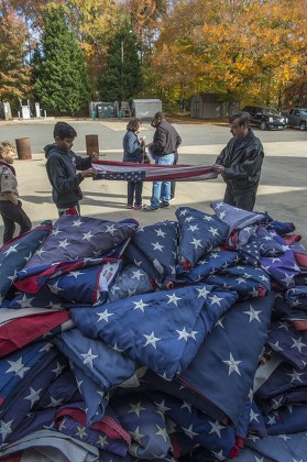 American Flag Retirement Ceremony Flag Burning Editorial Stock Photo ...