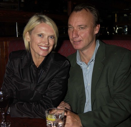 38 Simon bell Stock Pictures, Editorial Images and Stock Photos ...