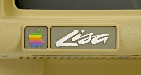 __COUNT__ Sale of Apple Lisa 1 computer, Cologne, Germany - Nov 2017 ...