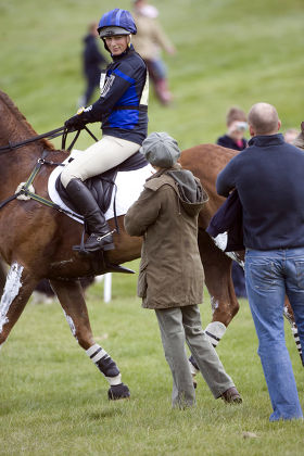 Zara Phillips Riding Ardfield Magic Star Editorial Stock Photo - Stock ...