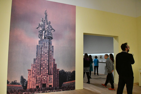 Ussr Pavilion 1937 Paris International Exposition Editorial Stock Photo ...