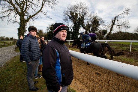__COUNT__ HRI Go Racing Student Society Yard Visit, Gordon Elliott's ...