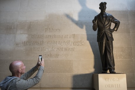 37 George orwell statue Stock Pictures, Editorial Images and Stock ...