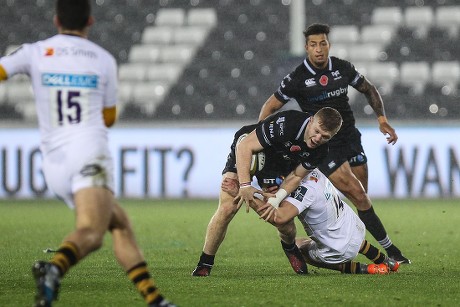 Joe Tomalinreeves Ospreys During Anglo Welsh Editorial Stock Photo ...