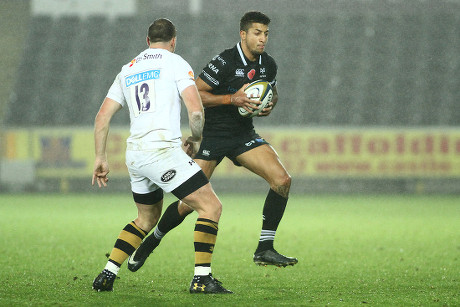 Rory Thornton Ospreys Wins Lineout Ball Editorial Stock Photo - Stock ...