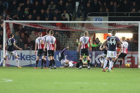 Elliot Lee Scores Lutons 2nd Goal Editorial Stock Photo - Stock Image ...