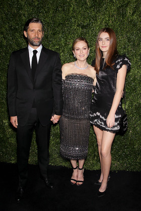 Bart Freundlich Julianne Moore Liv Freundlich Editorial Stock Photo ...