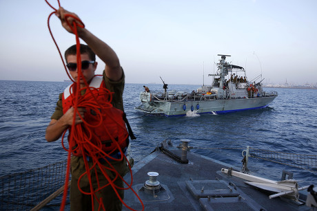 39 Sinking exercise Stock Pictures, Editorial Images and Stock Photos ...
