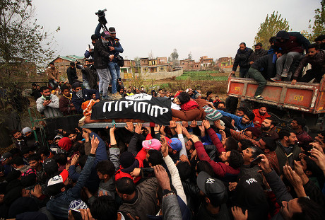 People Carry Dead Body Rebel Mugees Editorial Stock Photo - Stock Image ...