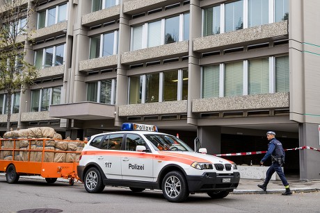 Vehicle Metropolitan Police Zurich Pulls Trailer Editorial Stock Photo ...