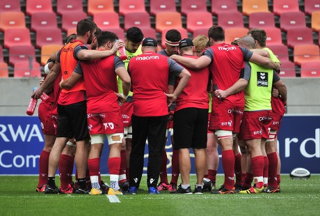 Southern Kings Vs Scarlets Scarlets Team Editorial Stock Photo - Stock ...
