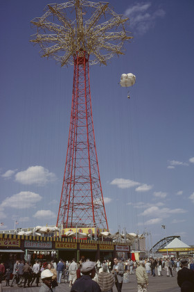 Amusement Park Parachute Jump Coney Island Editorial Stock Photo ...