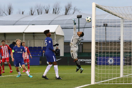 __COUNT__ imágenes de Chelsea Under-19 v Atletico Madrid Under-19, UEFA ...