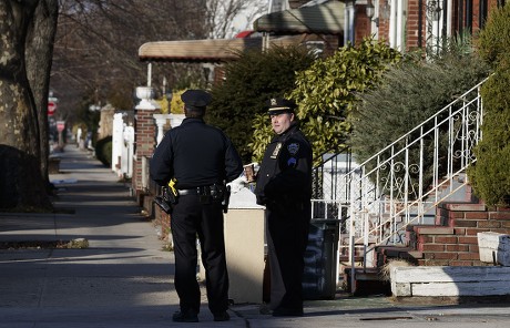 Police Officers Gather Outside Home Man Editorial Stock Photo - Stock ...