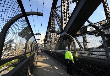 Security Measures Sydney Harbour Bridge Editorial Stock Photo - Stock ...