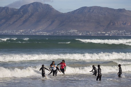 Mentors Students Play Water During Waves Editorial Stock Photo - Stock ...