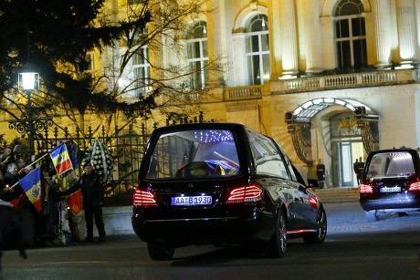 Former King Michael I of Romania lies in state, Bucharest - 13 Dec 2017 ...