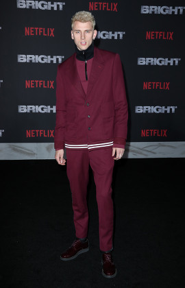 3 Mgk dark red color colored colour coloured maroon burgundy suit ...