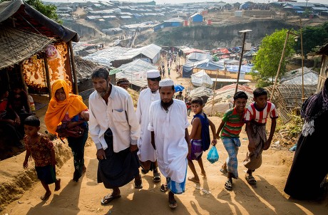 Refugees Kutupalong Refugee Camp Ukhia Bangladesh Editorial Stock Photo ...