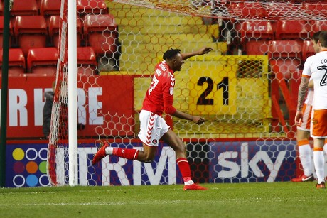 Charlton Athletic v Blackpool, EFL Sky Bet League 1 - 23 Dec 2017 Stock ...