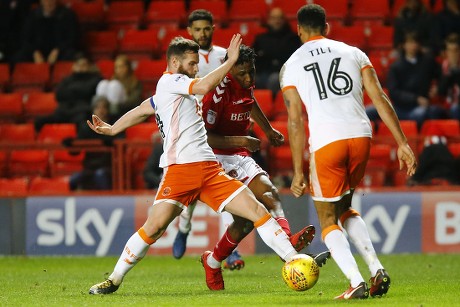 Charlton Athletic v Blackpool, EFL Sky Bet League 1 - 23 Dec 2017 Stock ...