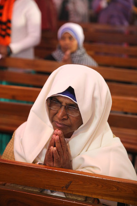 Christian Nun Offers Prayers During Morning Editorial Stock Photo ...