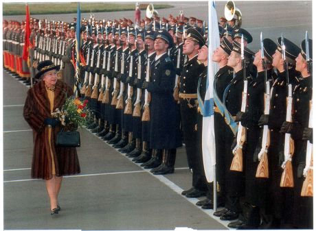 queen elizabeth ii on tour Stock Photos (Exclusive) | Shutterstock