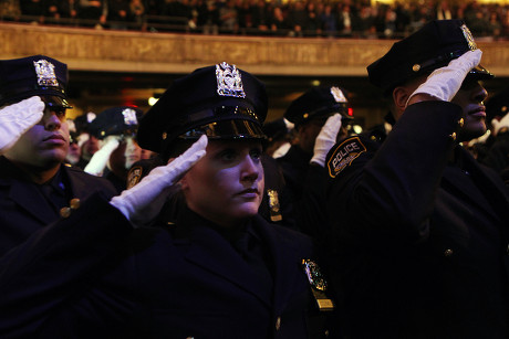 62 Nypd graduates Stock Pictures, Editorial Images and Stock Photos ...