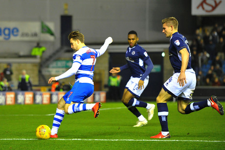 Luke Freeman Queens Park Rangers Crosses Editorial Stock Photo - Stock ...