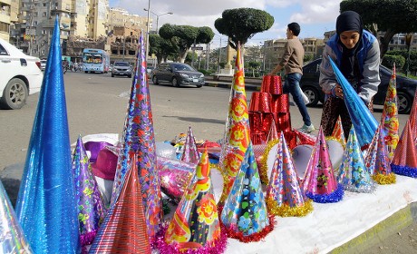 Egyptian Street Vendor Prepares Fez Party Editorial Stock Photo - Stock ...
