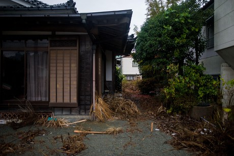 The Fukushima exclusion zone, Japan - Nov 2015 Stock Pictures ...
