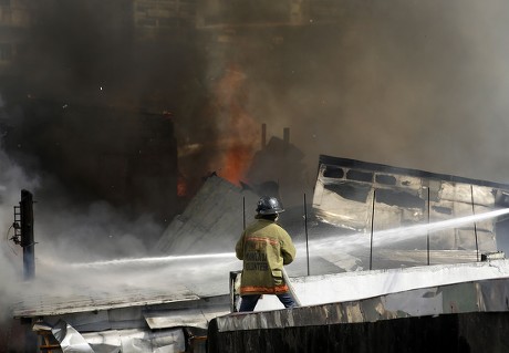 Filipino Fireman Hoses Fire During Blaze Editorial Stock Photo - Stock ...