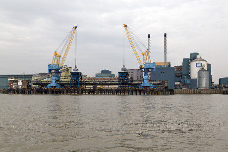 Tate Sugar Refinery London England Riverside Editorial Stock Photo ...